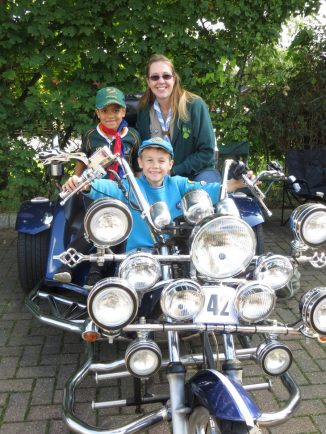 LOOK: Lutterworth classic car show raises hundreds for good causes ...