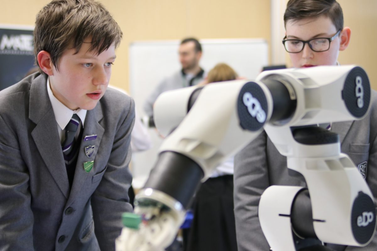 Hi-tech careers day helps students engineer their future - The Rugby ...