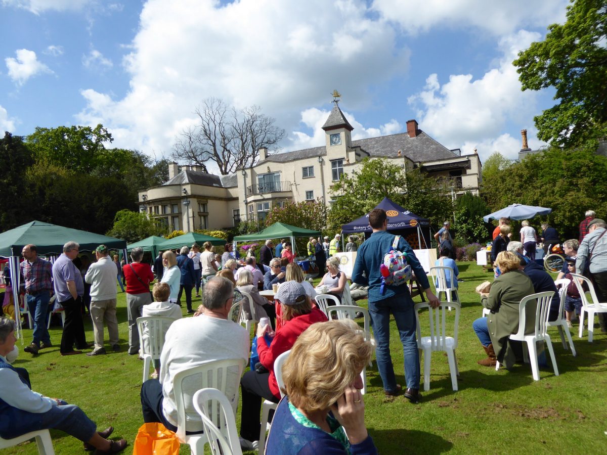 Thousands raised for charity at Misterton Plant, Craft and Food sale ...
