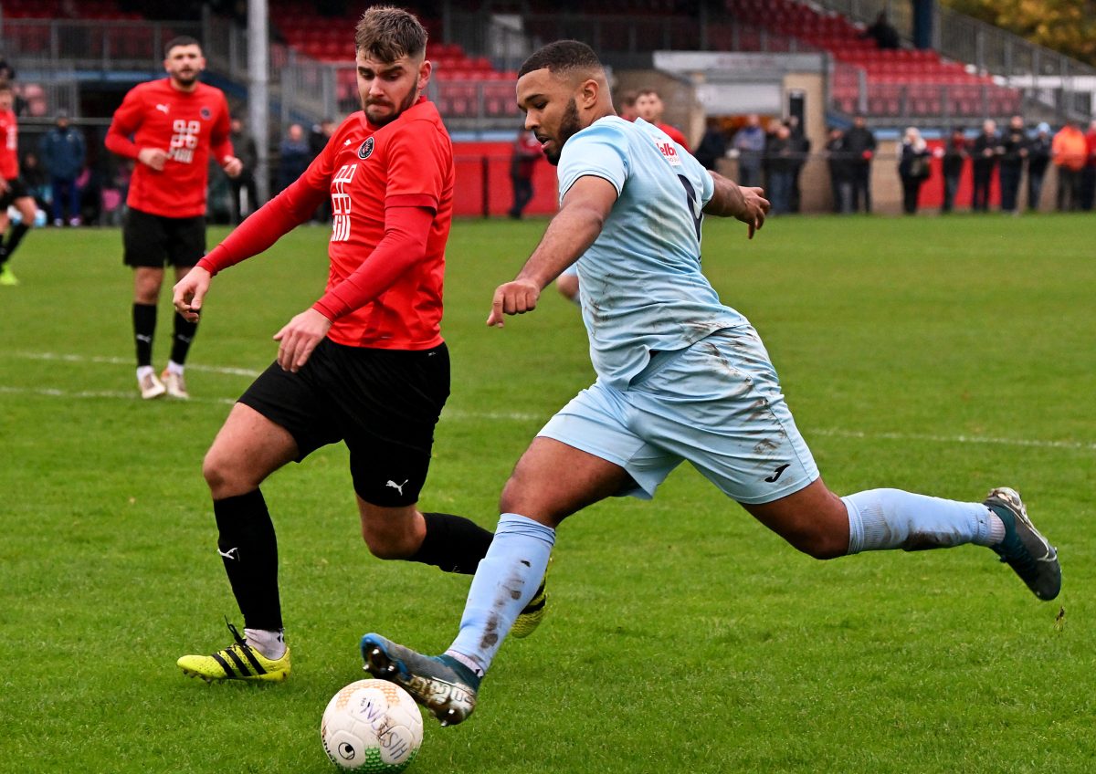 FOOTBALL - 10-man Valley come from behind to beat Histon - The Rugby ...