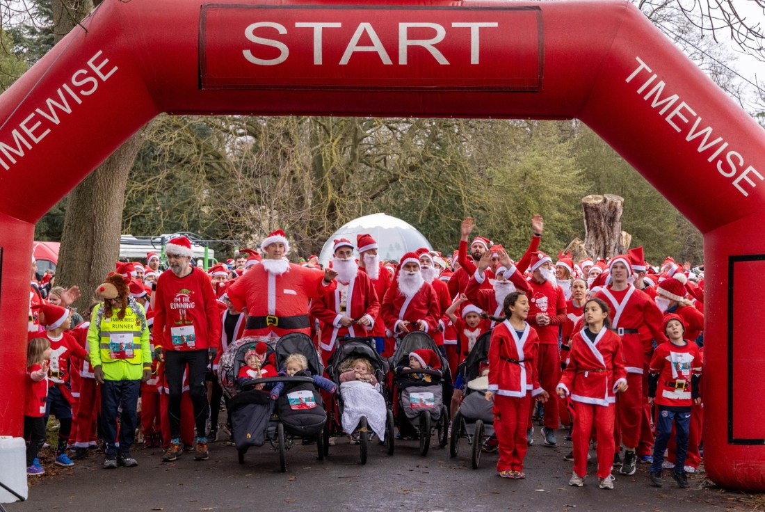 Santa Dash raises almost £40,000 for The Myton Hospices - The Rugby ...