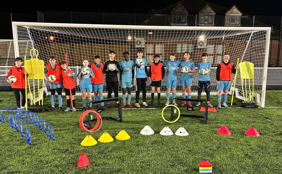 Donation helps community football club get kitted out - The Rugby Observer