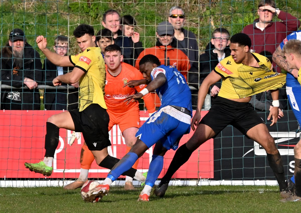 FOOTBALL - Rugby Town show fight in defeat at high-flying Worcester ...