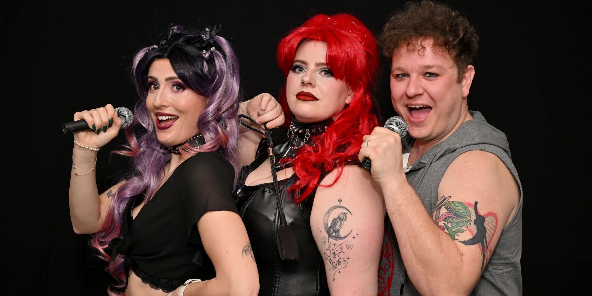 Rugby Theatre is ready to rock as Queen musical takes to the stage ...